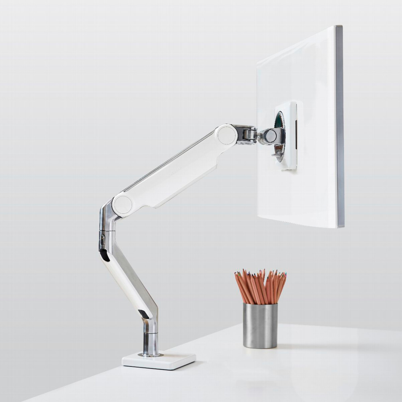 Humanscale - Corporate Workspace