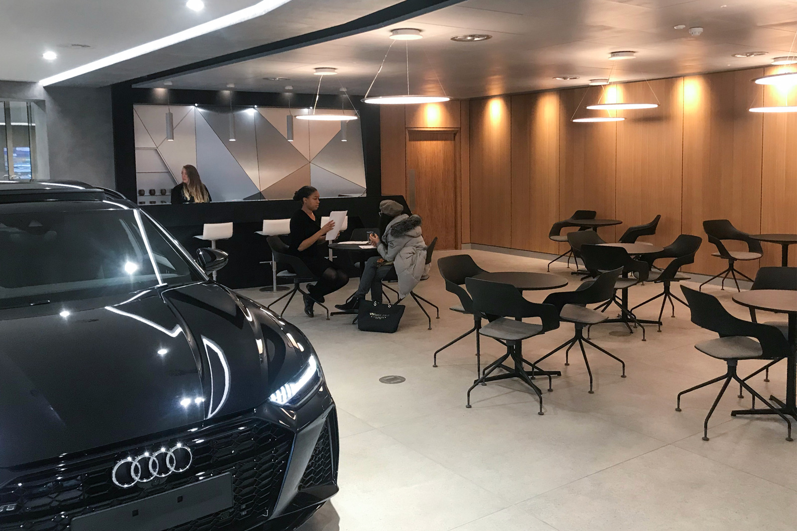 Audi - Corporate Workspace
